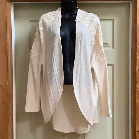 Eyeshadow | Sweaters | Nwt Eyeshadow Ivory Lace Oversized Cardigan ...